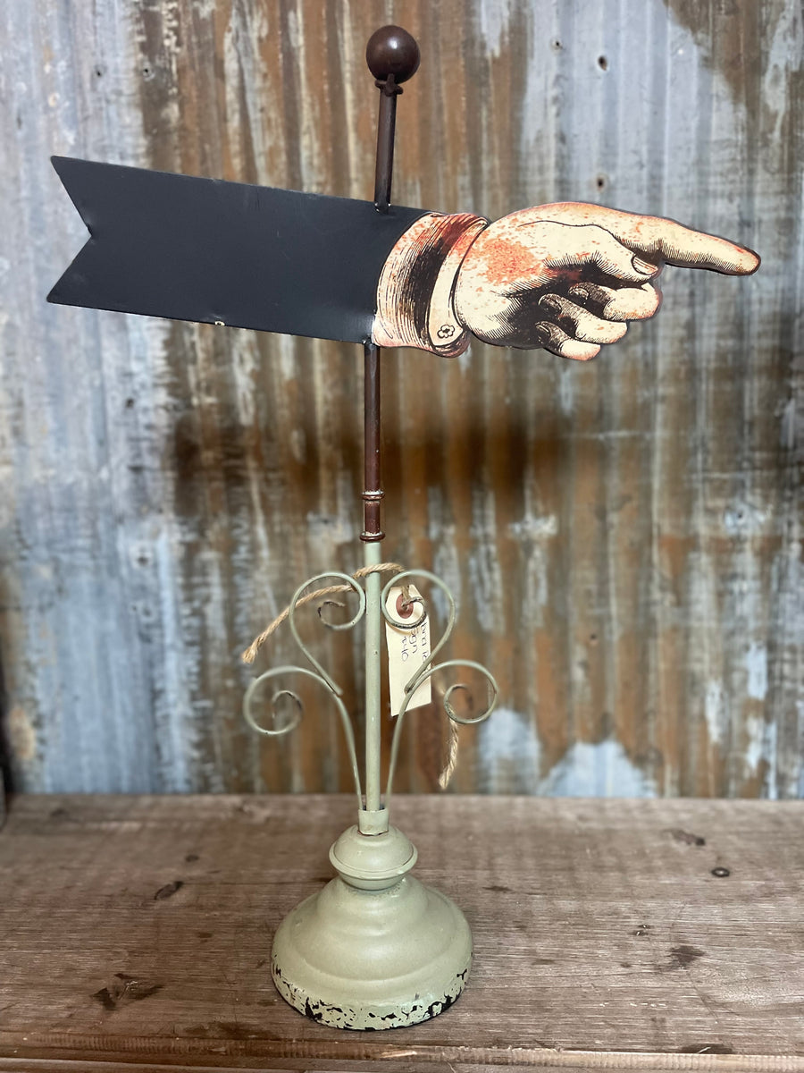 Hand Point Sign – Montana Rustic Accents