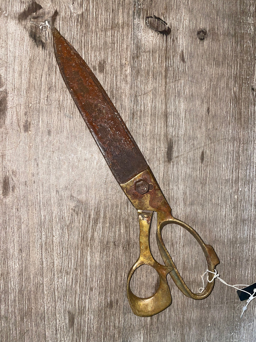 Rustic Metal Scissors – Montana Rustic Accents