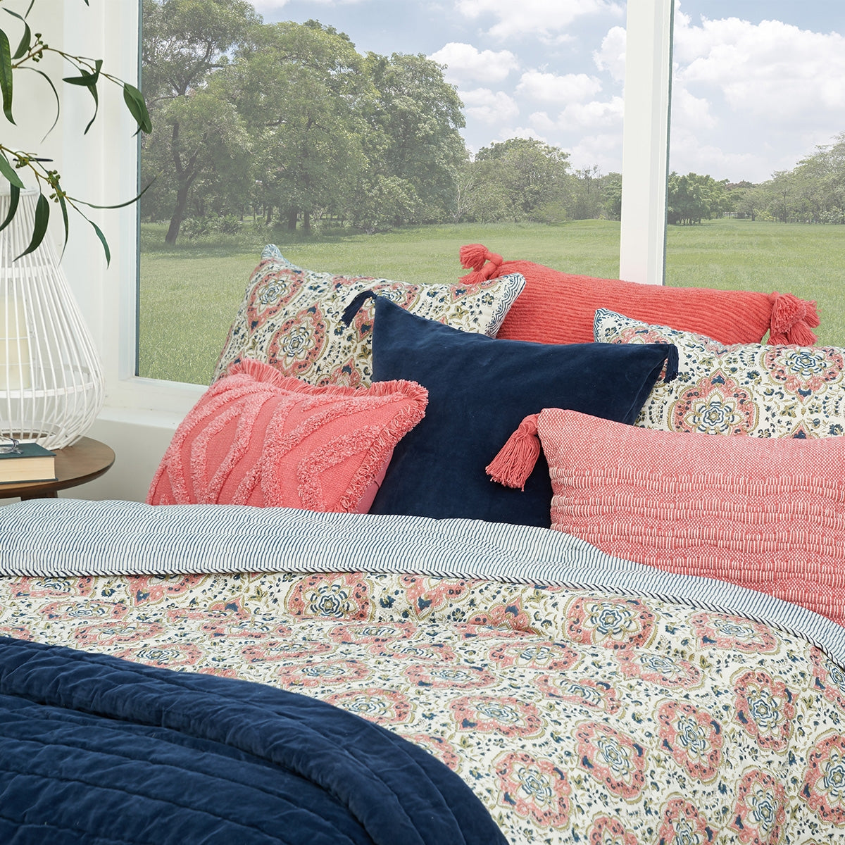 Carol & Frank Freddie Hibiscus Twin Quilt – Montana Rustic Accents